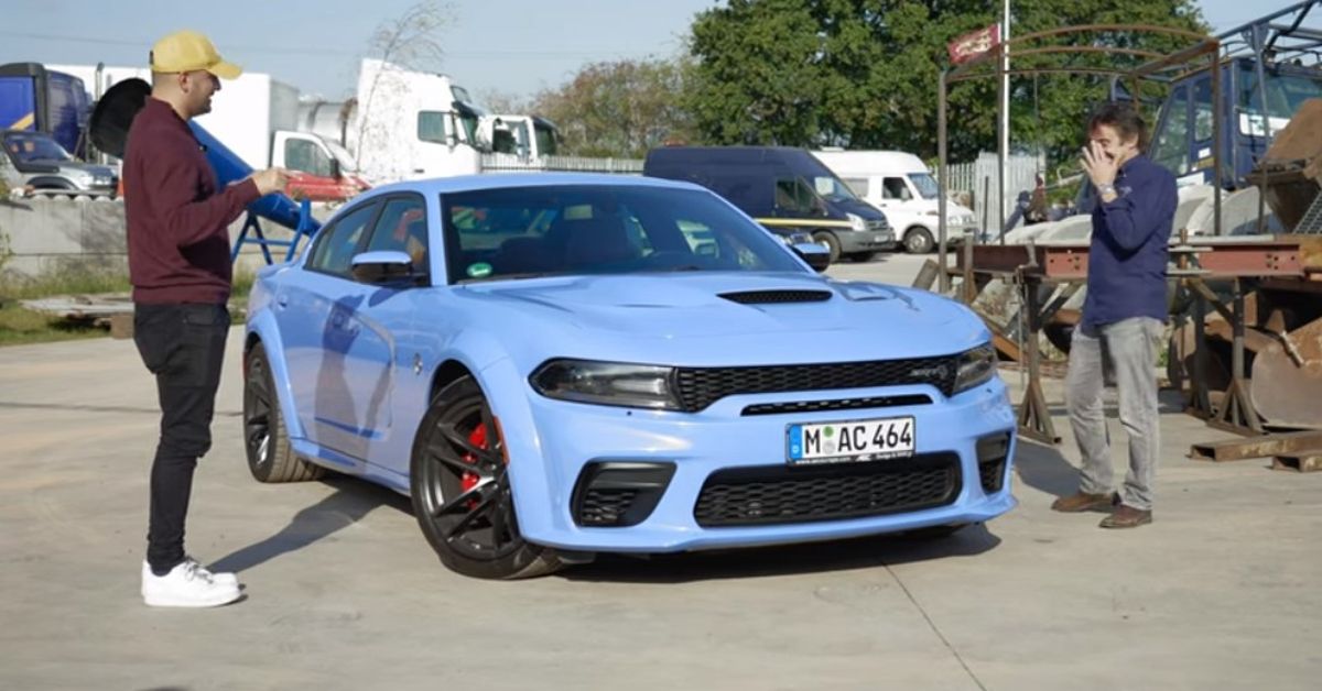 Richard Hammond Roasts New Color Of The Drivetribe Dodge Charger Hellcat