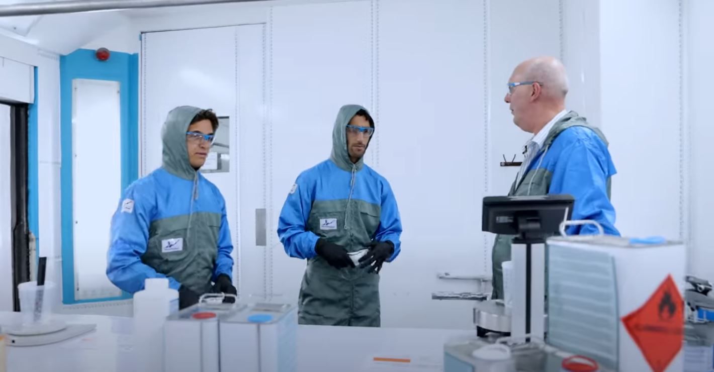 Lando Norris, Daniel Ricciardo Show How To Mix The Iconic McLaren ...