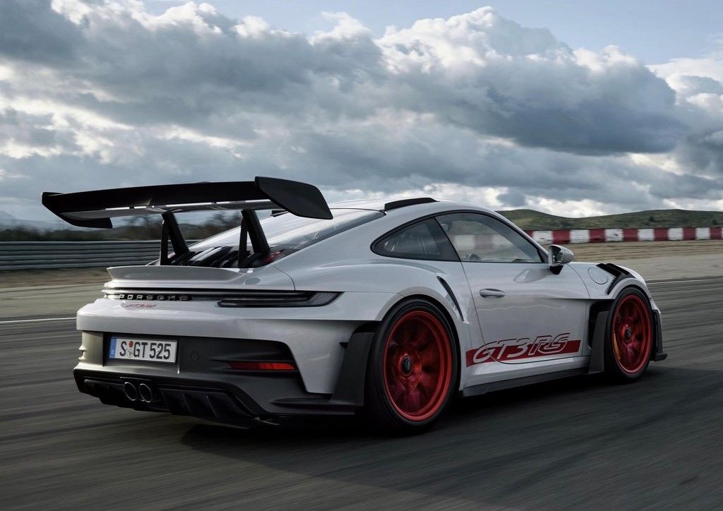 10 Reasons Why The 2023 Porsche 911 GT3 RS May Just Be The Best Track ...
