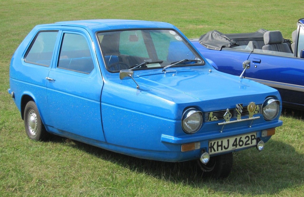 These Are Our 10 Favorite British Cars From The 1970s