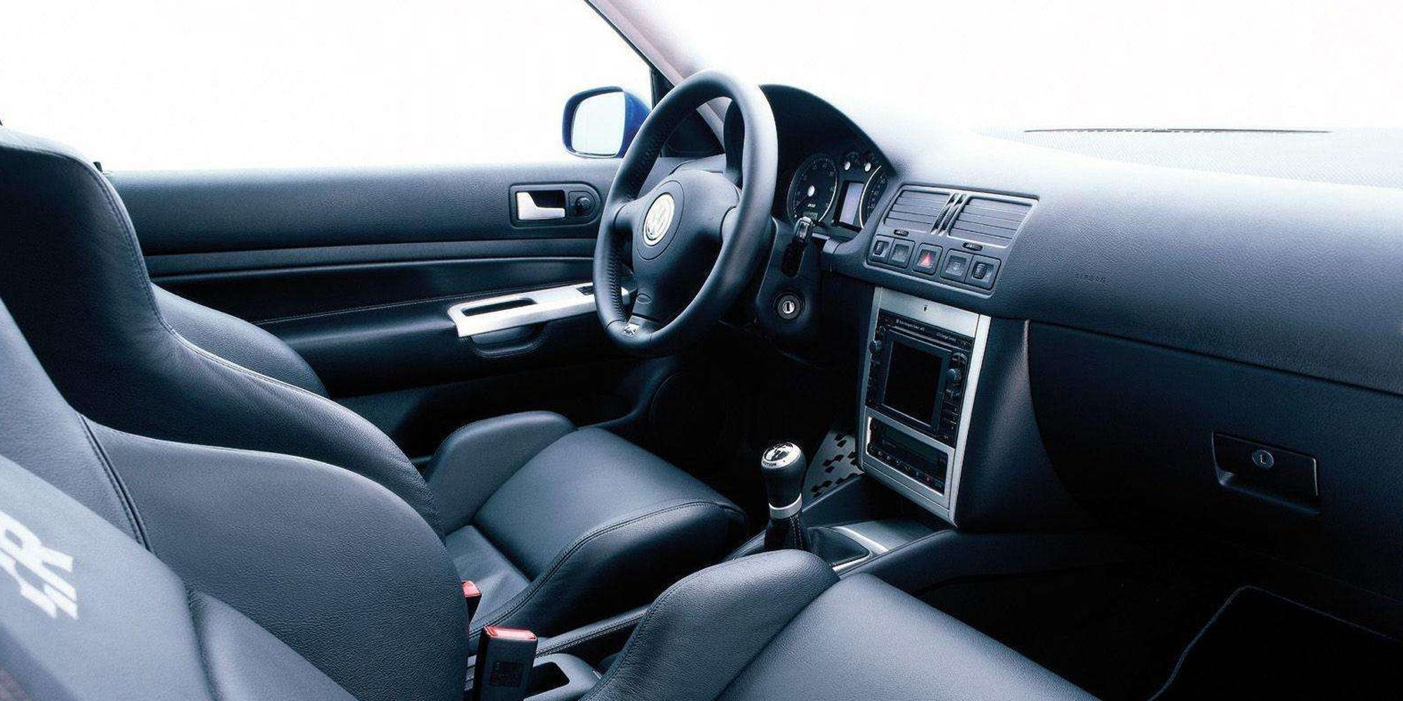 A Guide To Buying A 2004 Volkswagen R32