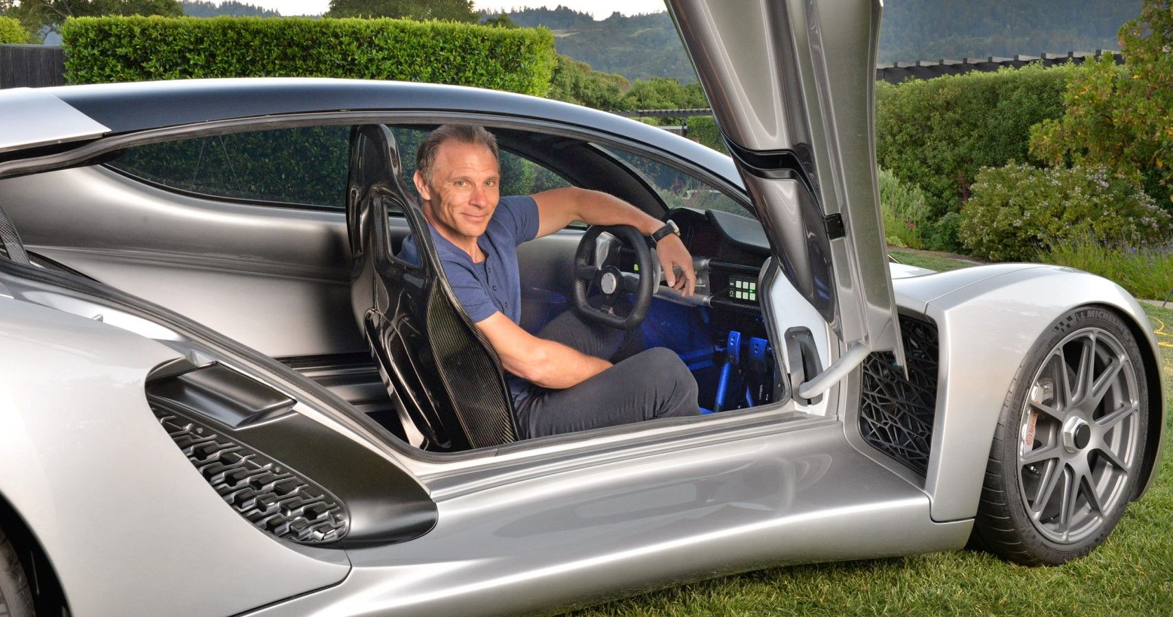 Here’s Why Divergent Blade The First Ever 3D-Printer Hypercar Is Awesome