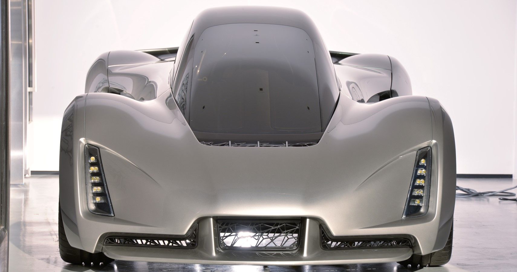 Here’s Why Divergent Blade The First Ever 3D-Printer Hypercar Is Awesome