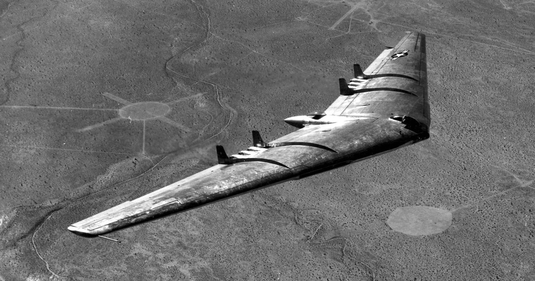 The Ultimate Comparison Between The F-35 and F-22 Jet Fighters | Flipboard