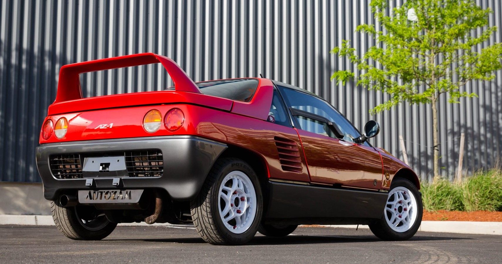 How The Autozam AZ-1 Took The Fight To The Honda Beat