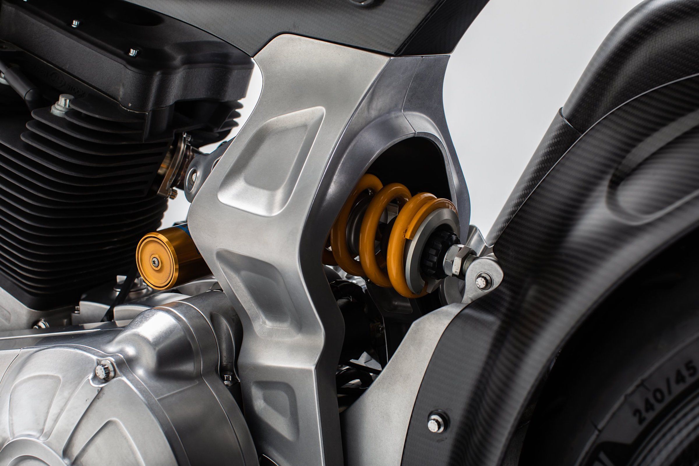 EXCLUSIVE: Keanu Reeves And Gard Hollinger Share ARCH Motorcycle Story ...