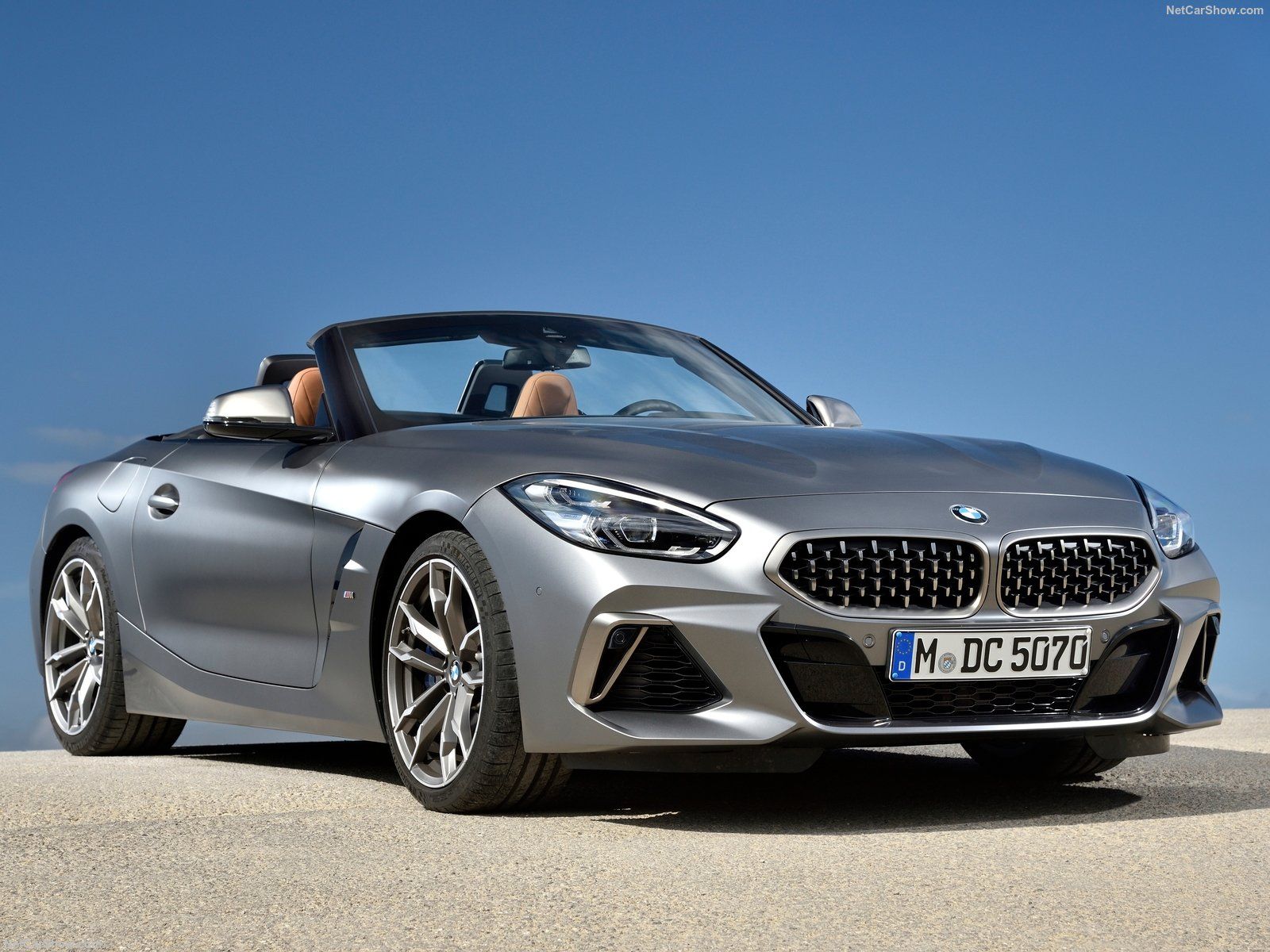 10 Safest Sports Cars With The Best Crash Test Ratings