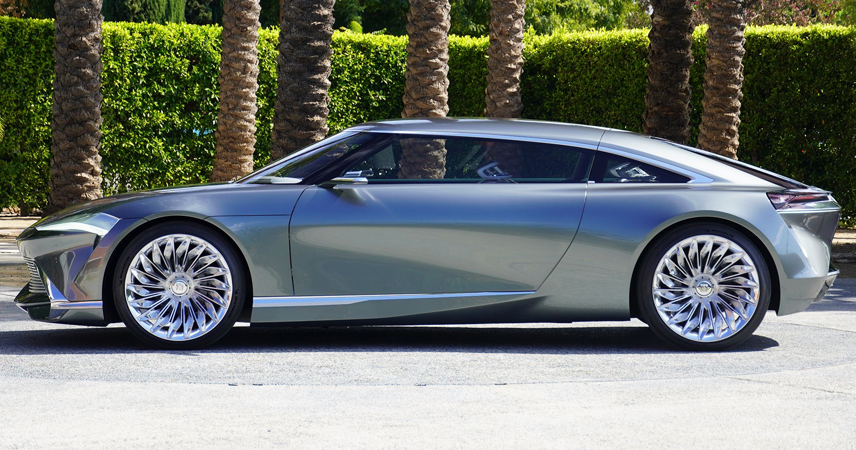 Up Close And Personal With The Buick Wildcat Concept Car