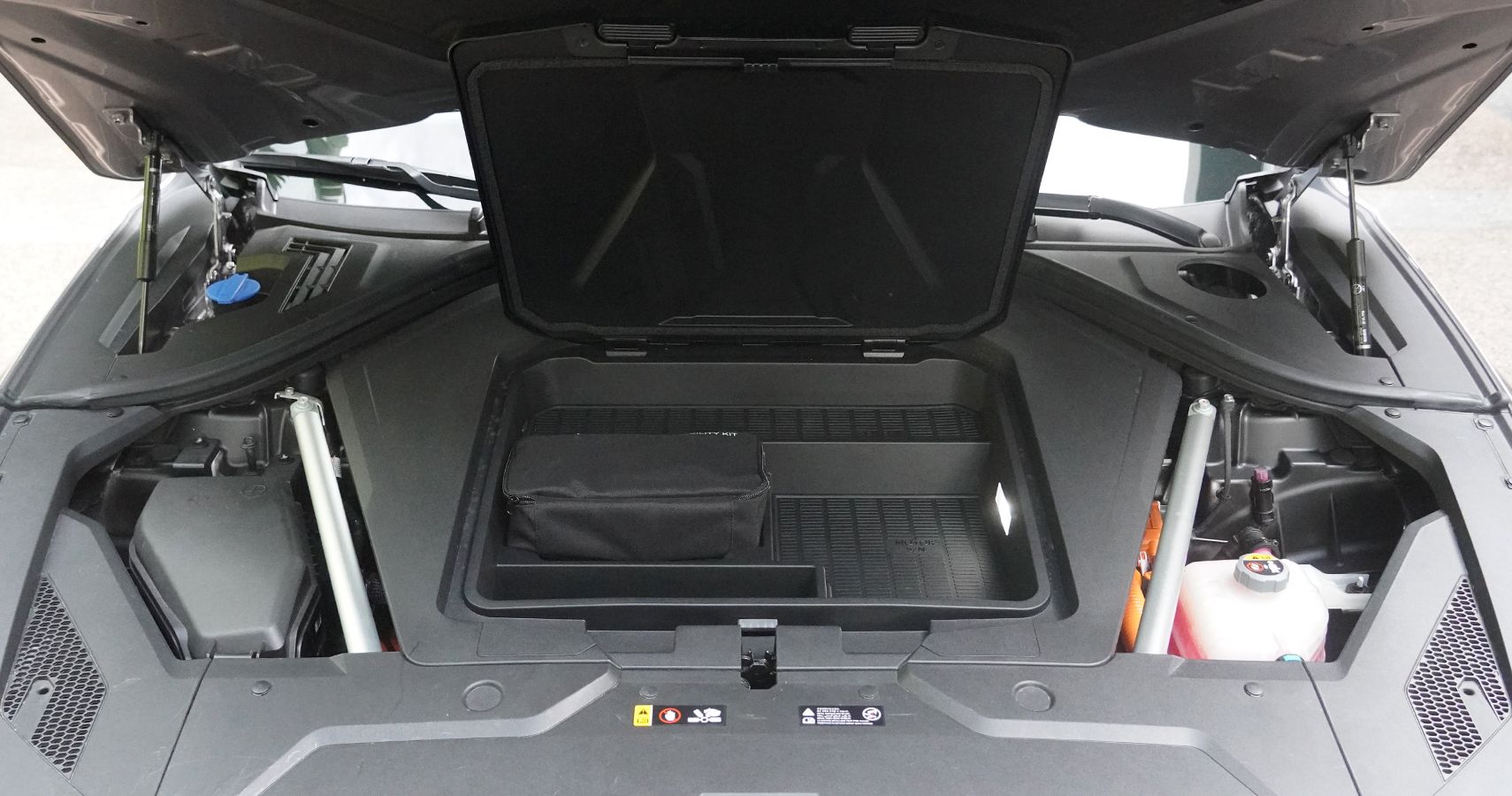 First Look: HotCars Previews The Fully Electric Genesis GV70 SUV Before ...