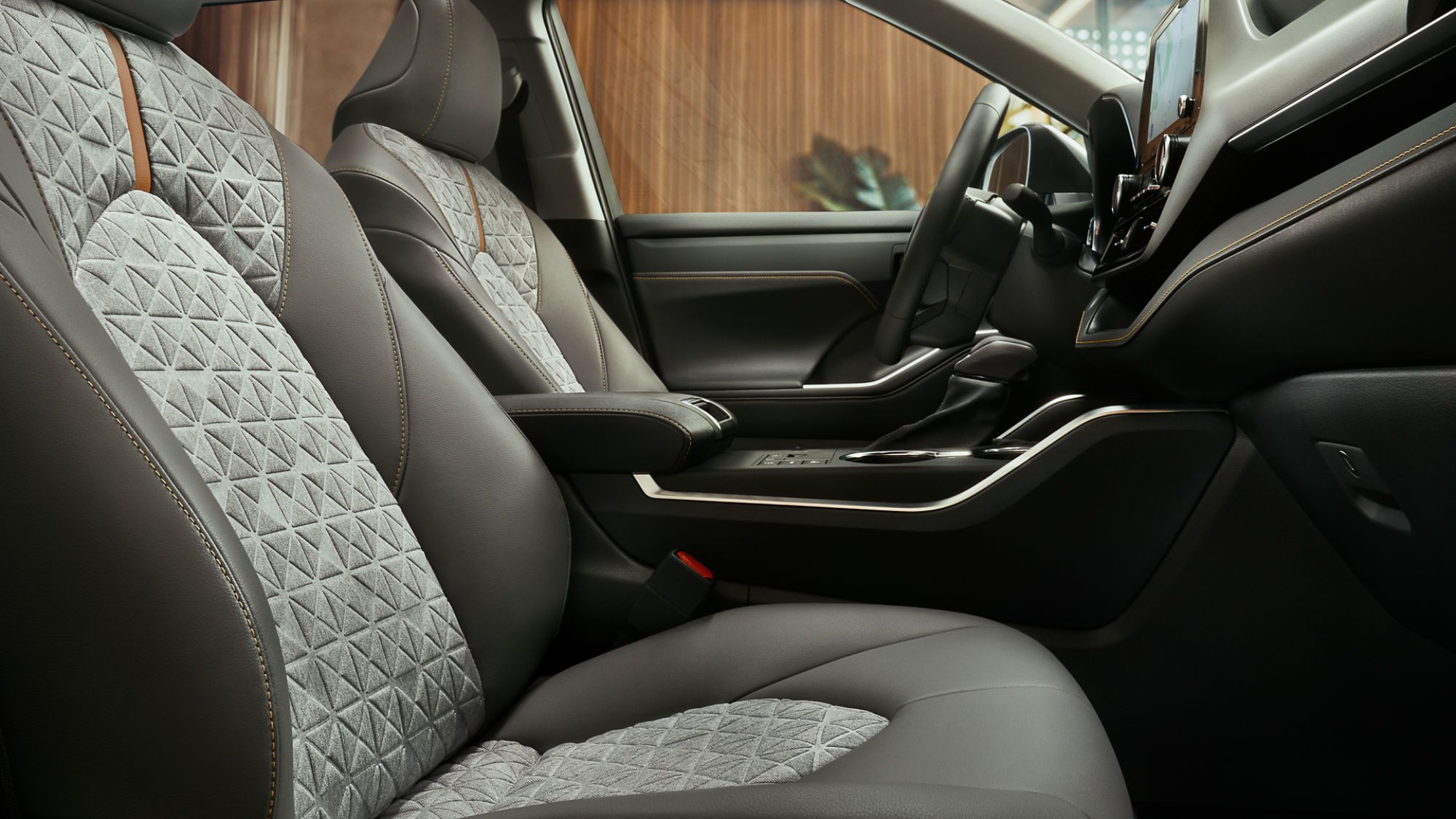 Take A Look Inside The 2023 Toyota Highlander
