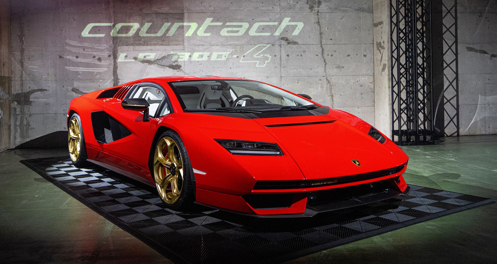 10 Modern Performance Hybrids Every Gearhead Should Drive