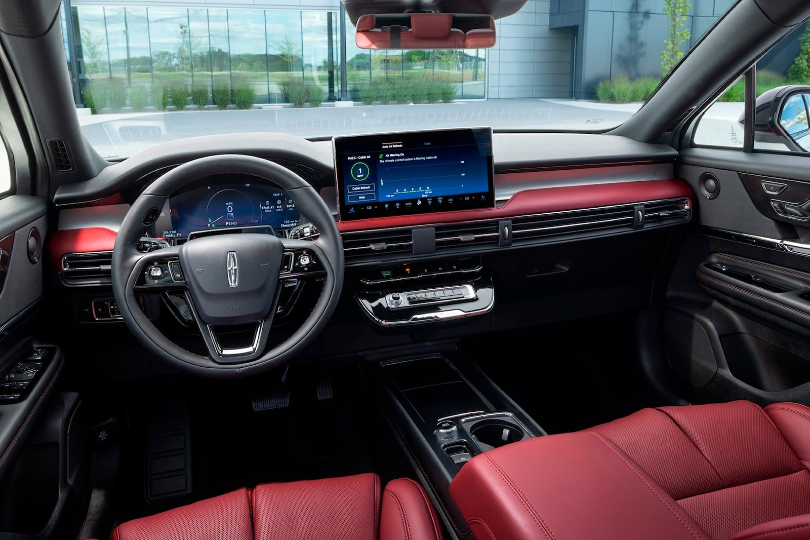 The Refreshed Lincoln SUV That's Giving Lexus A Run For Its Money