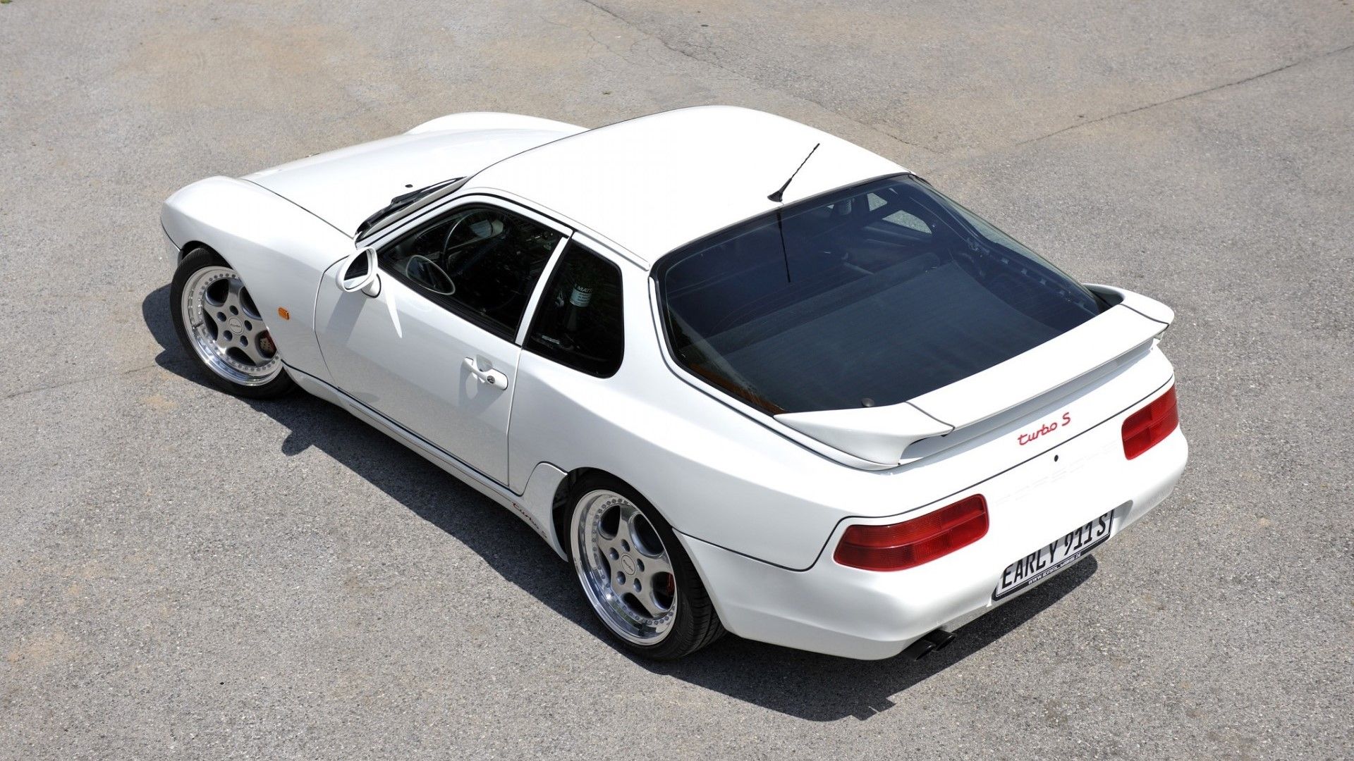 10 Things We Love About The Porsche 968 Turbo S