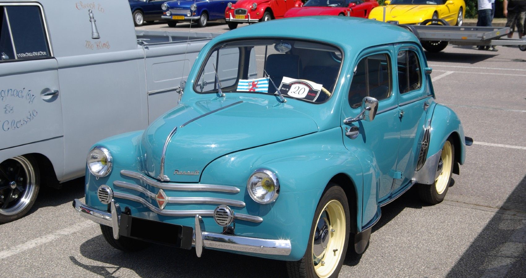 A Detailed Look Back At The Renault 4CV
