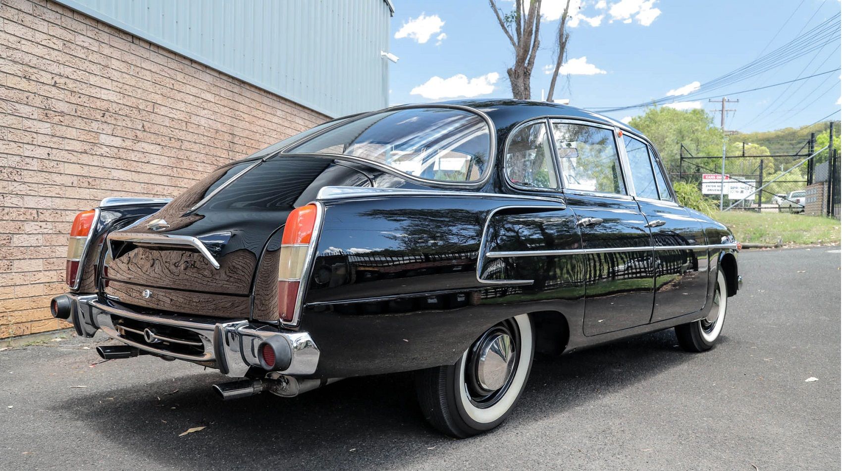 Only Proper Gearheads Know About These 10 Obscure European Cars
