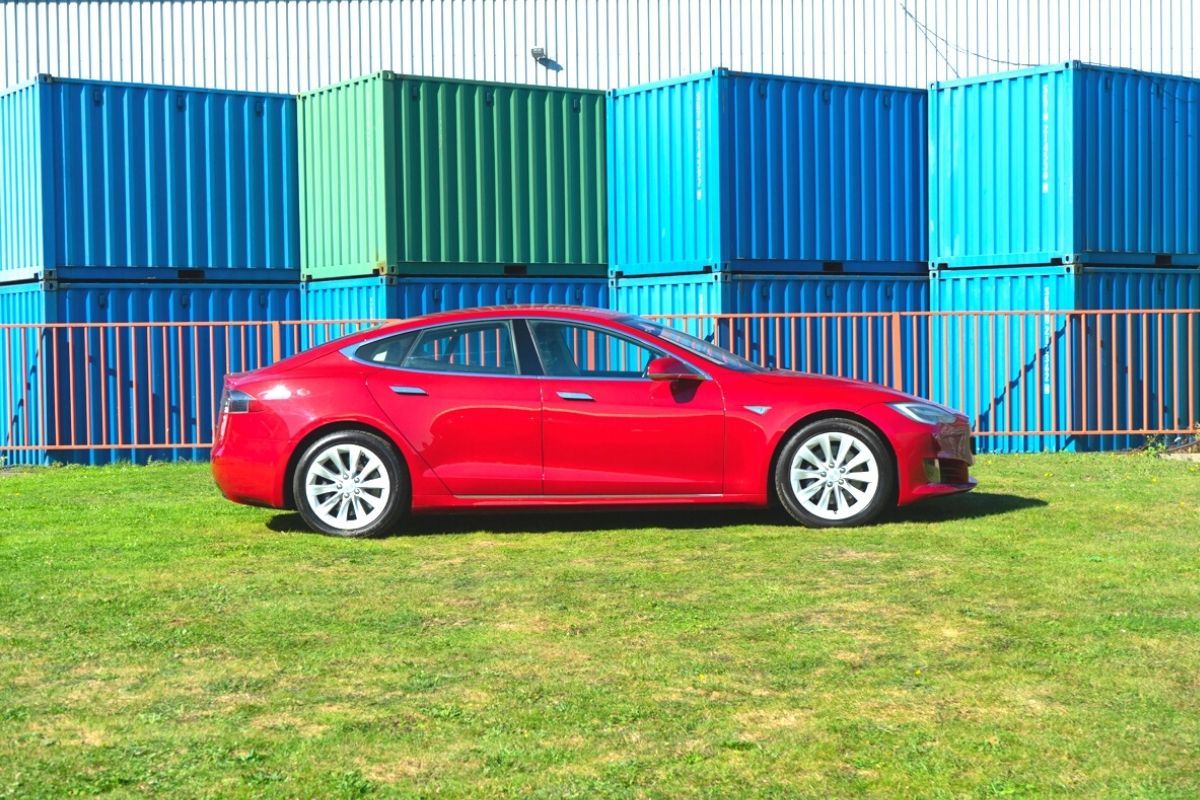The Tesla Model S Is Fast, But Here Are 10 Reasons Why We'd Never Buy One