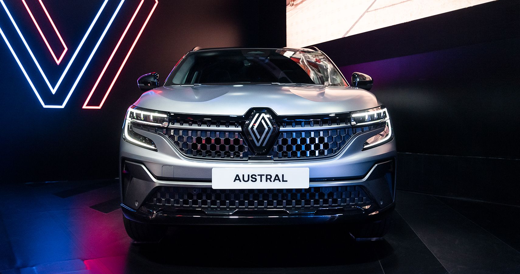 EXCLUSIVE: R.S. Line Replacement, Formula 1 Viewing And More At The ...