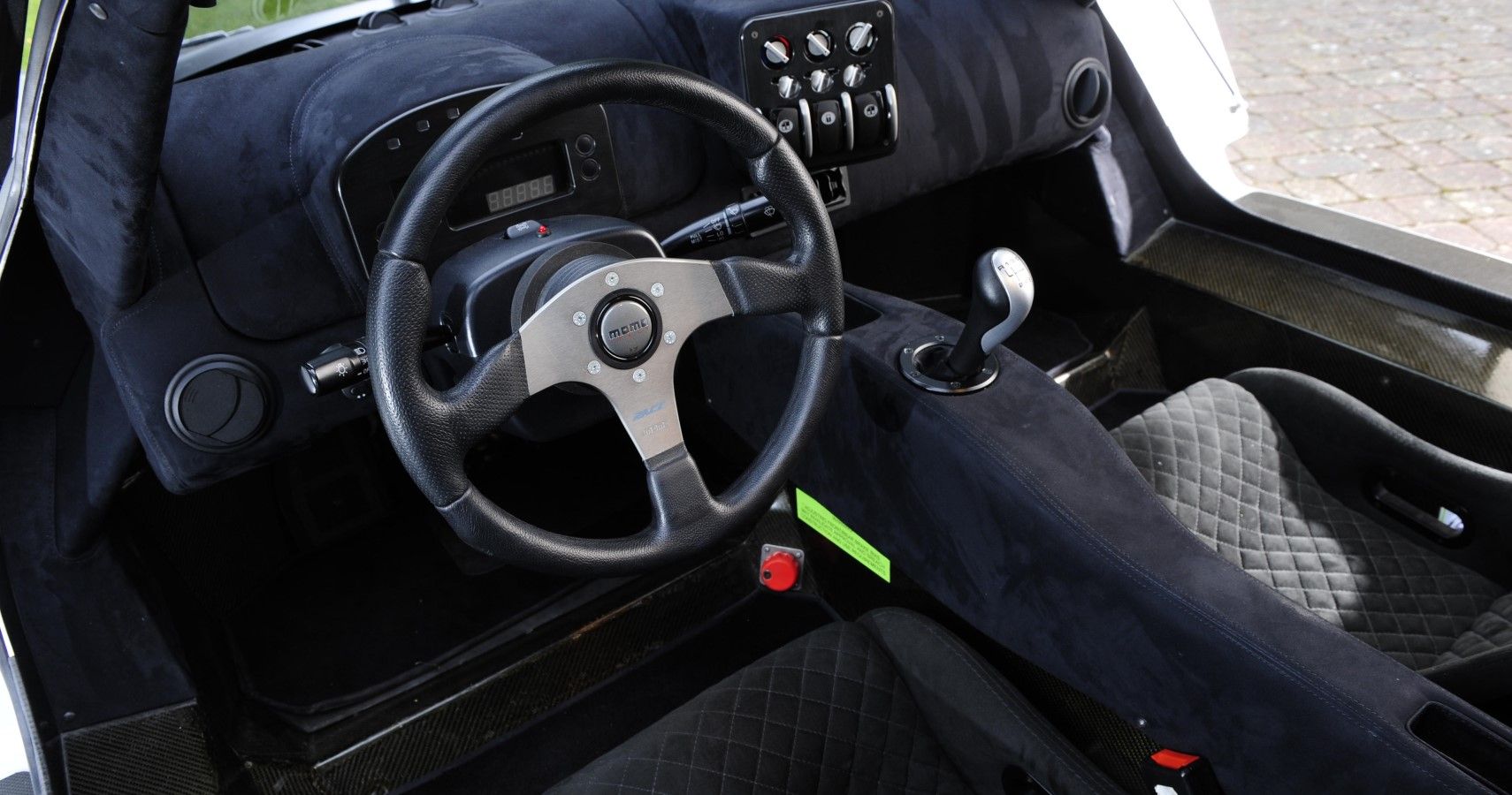This Is The Best Feature Of The Mosler MT900