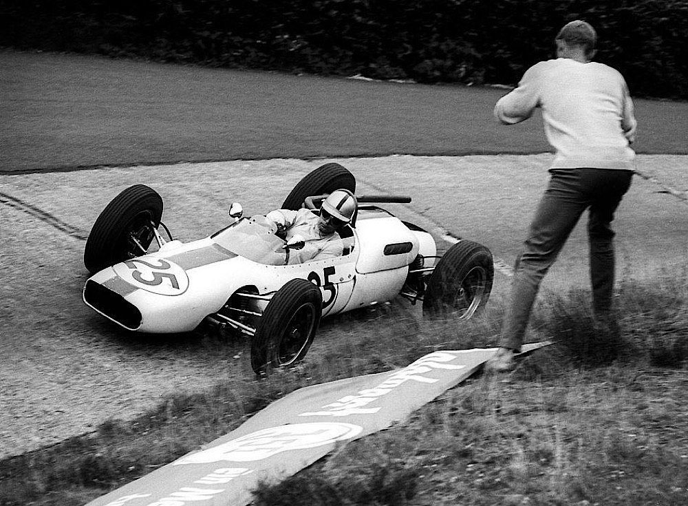 The Crazy Life of F1 Driver, Convicted Drug Smuggler, And Alleged Spy ...