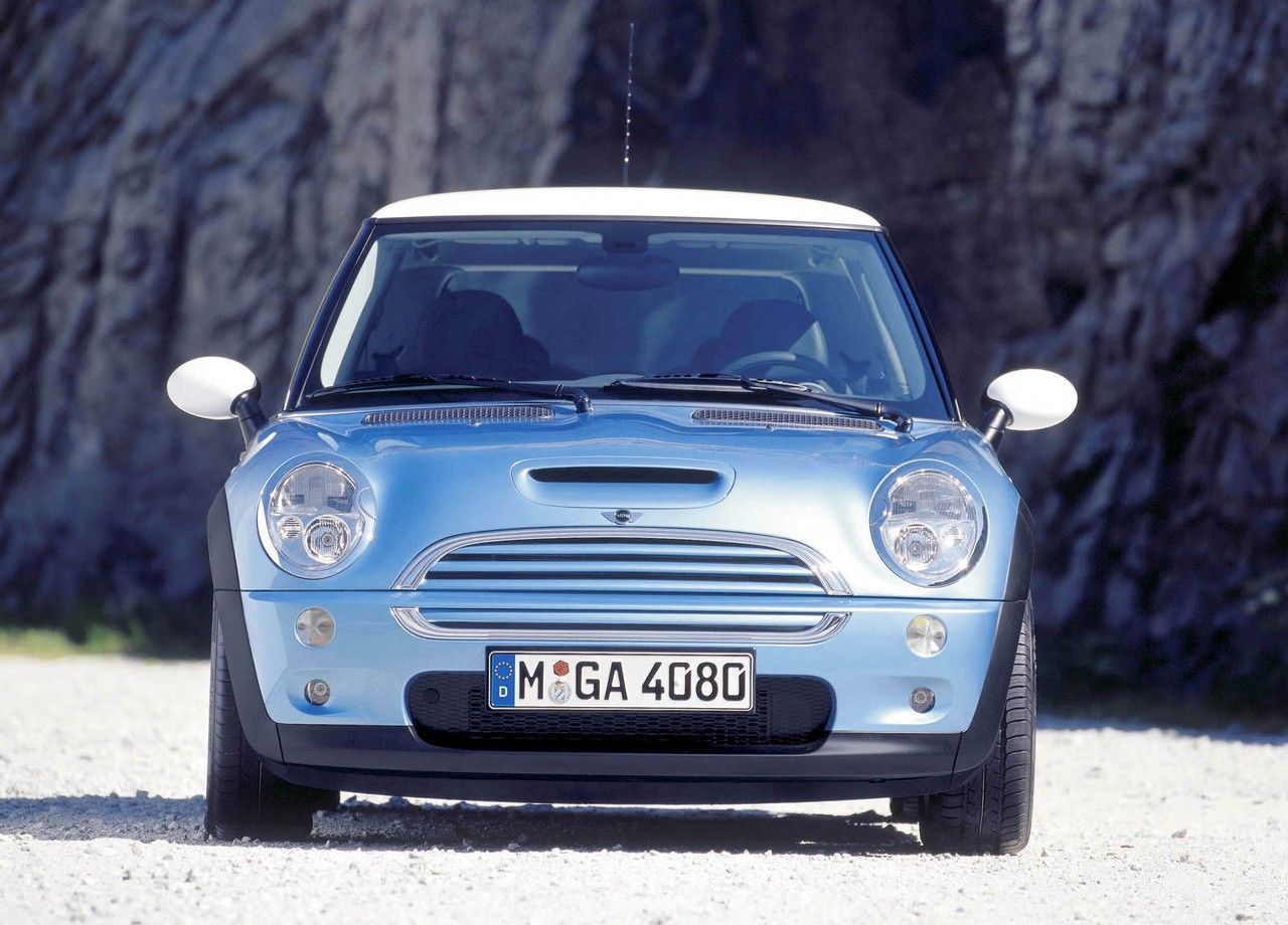 Here's What You Should Know Before Buying An R53 Mini Cooper S