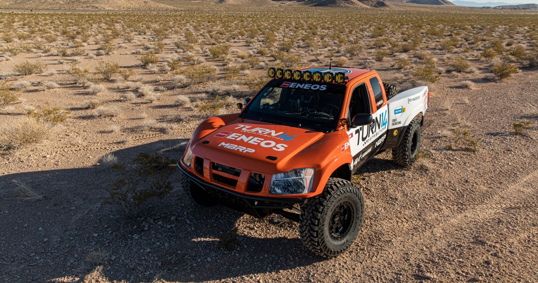 ENEOS Nissan Frontier Race Truck At SEMA 2022 Makes 600-HP From A Z Engine
