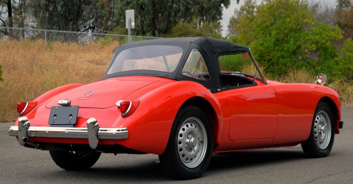 A Detailed Look Back At The MG MGA Twin Cam
