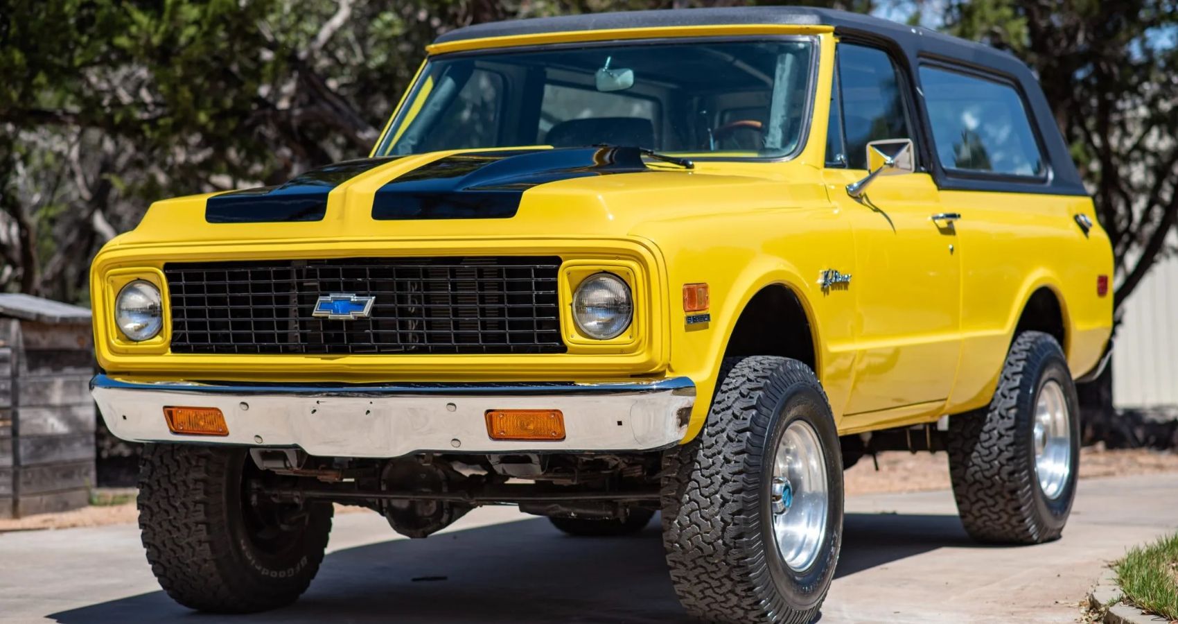 10 Pre-2000s SUVs That Will Run Forever