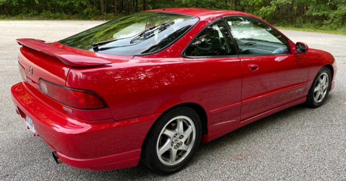 Here’s What We Love About The Acura Integra GS-R
