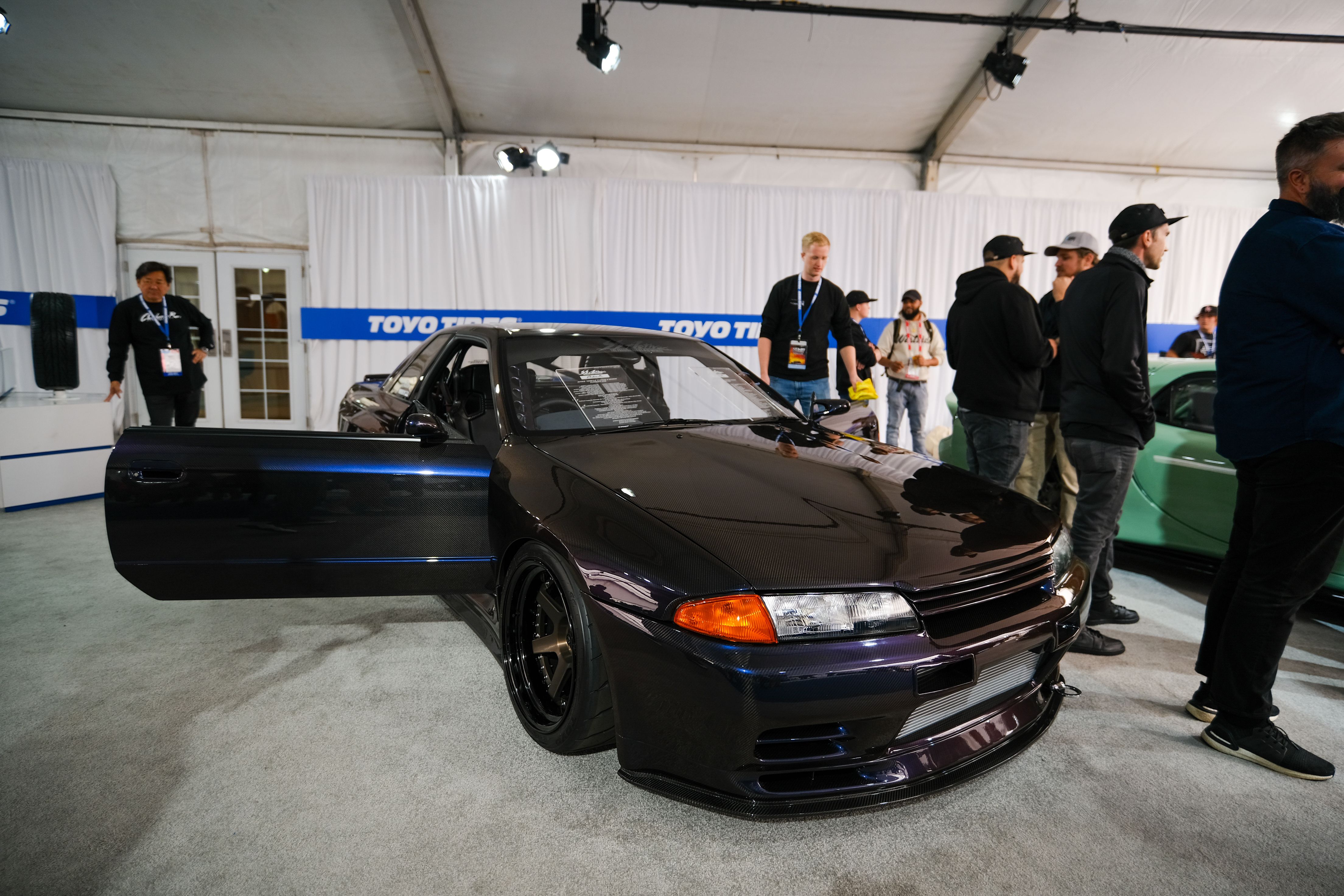 Garage Active Midnight Purple III Nissan R-32 GT-R Shot By Larry Chen Is Absolute Perfection