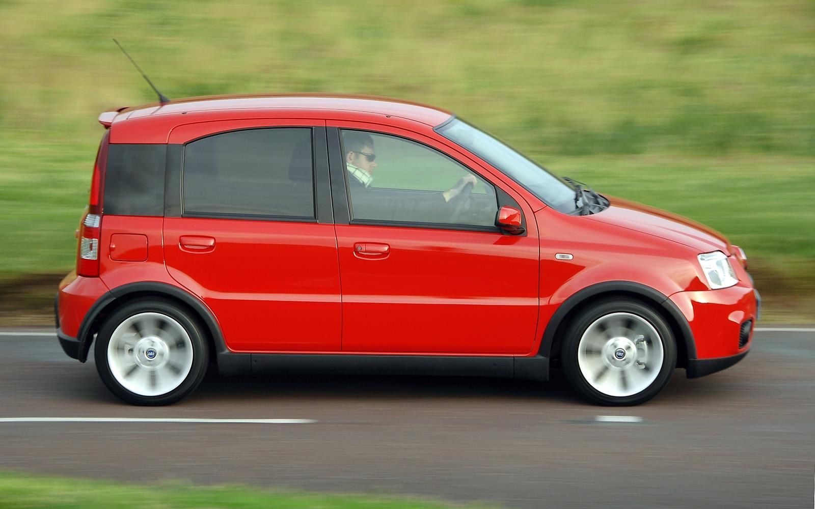 10 Hot Hatches Everybody Forgot About