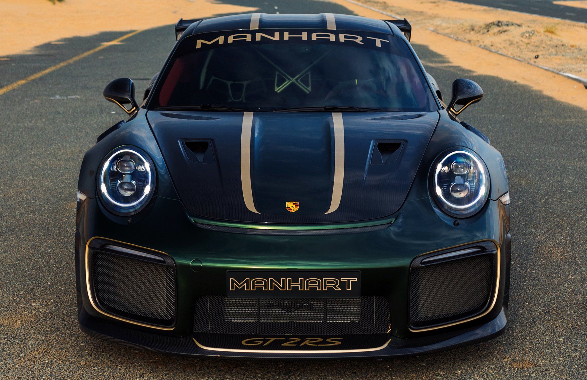 Manhart’s Porsche 991 911 GT2 RS TR 900 Packs Unbelievable Levels Of Horsepower