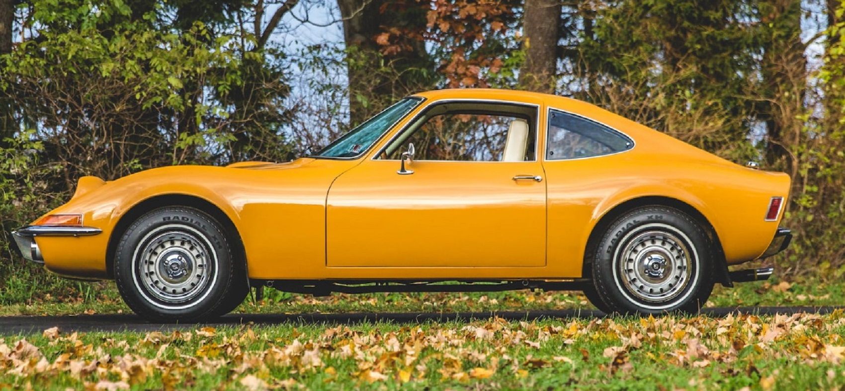 10 Classic European Sports Cars Everybody Loves... But They Really ...