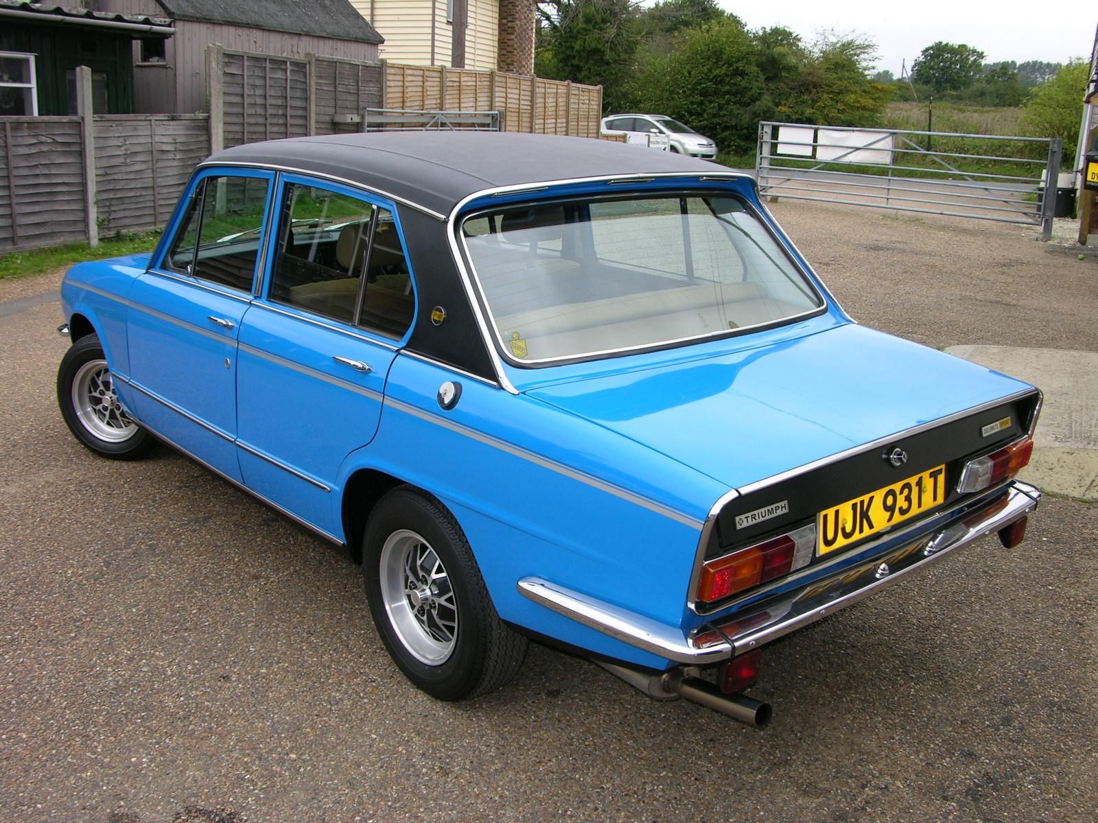 Here's Why The Triumph Dolomite Sprint Is A Great Alternative To The ...