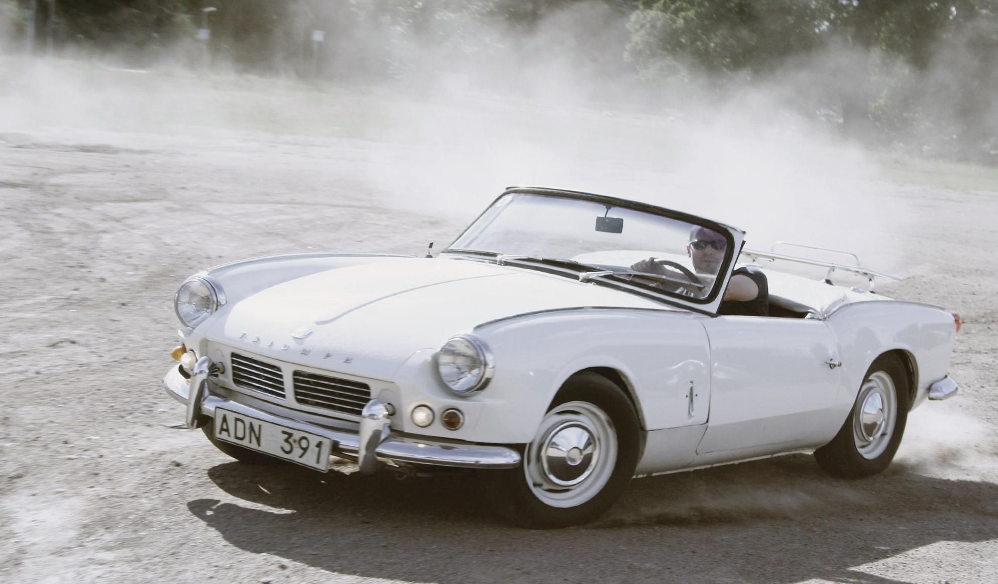 8 Things We Love About The Triumph Spitfire (2 Reasons Why We'd Never ...