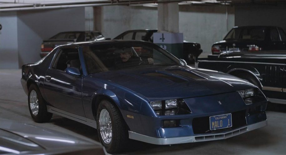 The Real Story Behind Charlie Sheen’s Classic Porsches From No Man’s Land