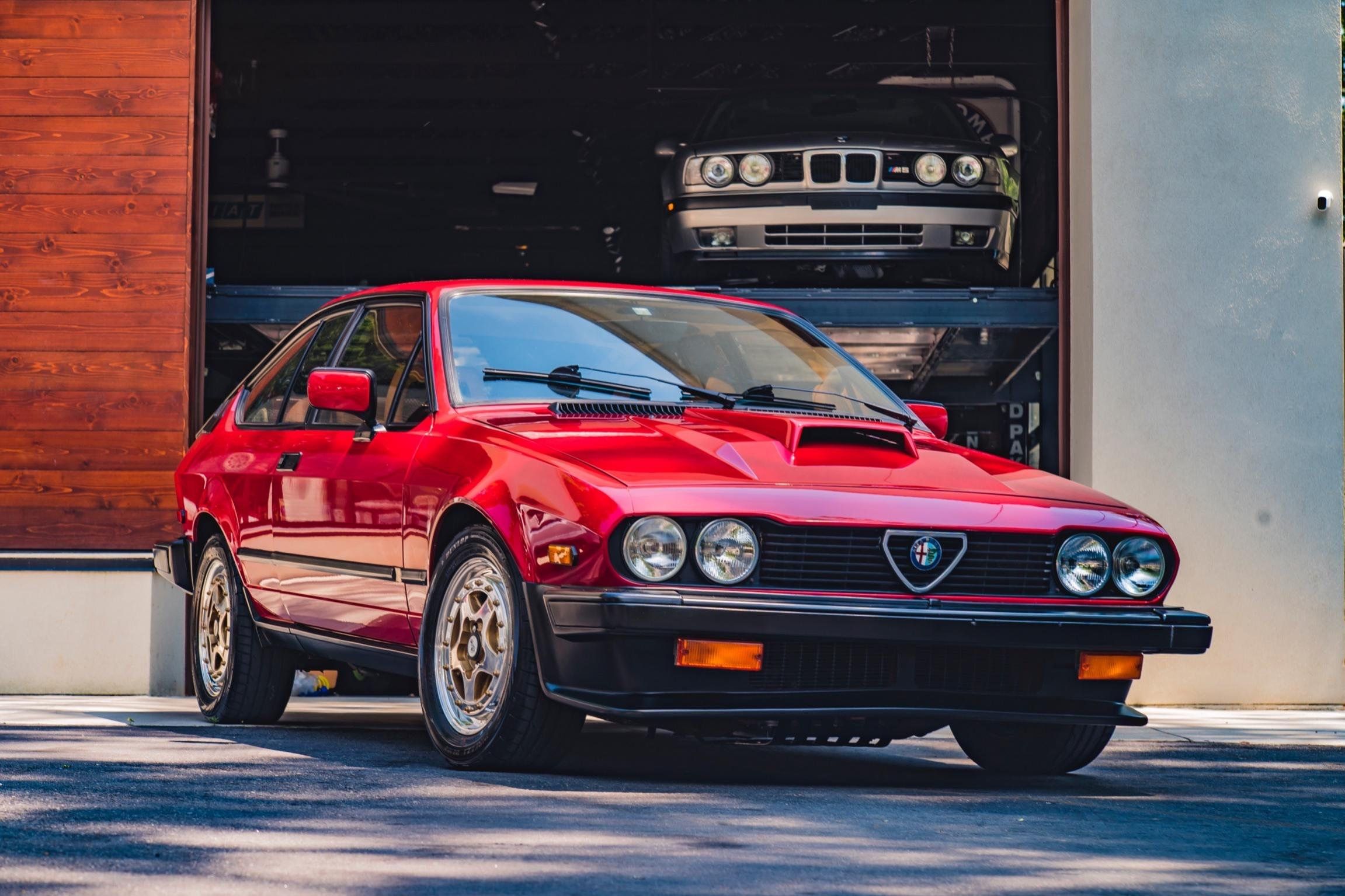 This Is What Makes The Callaway Corvette C4 So Special