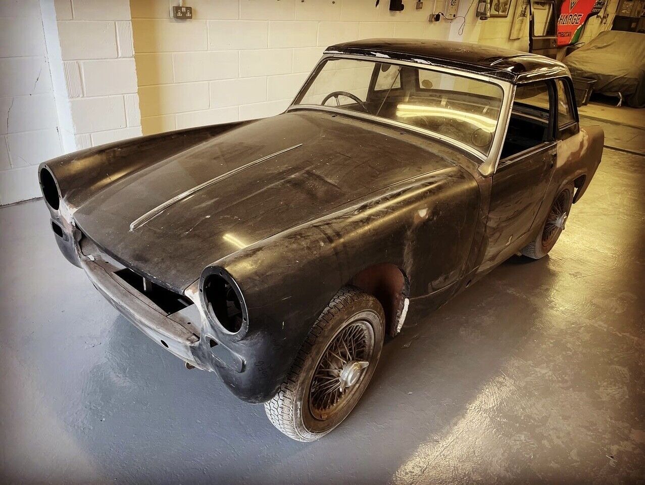 8 Things We Love About The MG Midget (2 Reasons Why We'd Never Buy One)