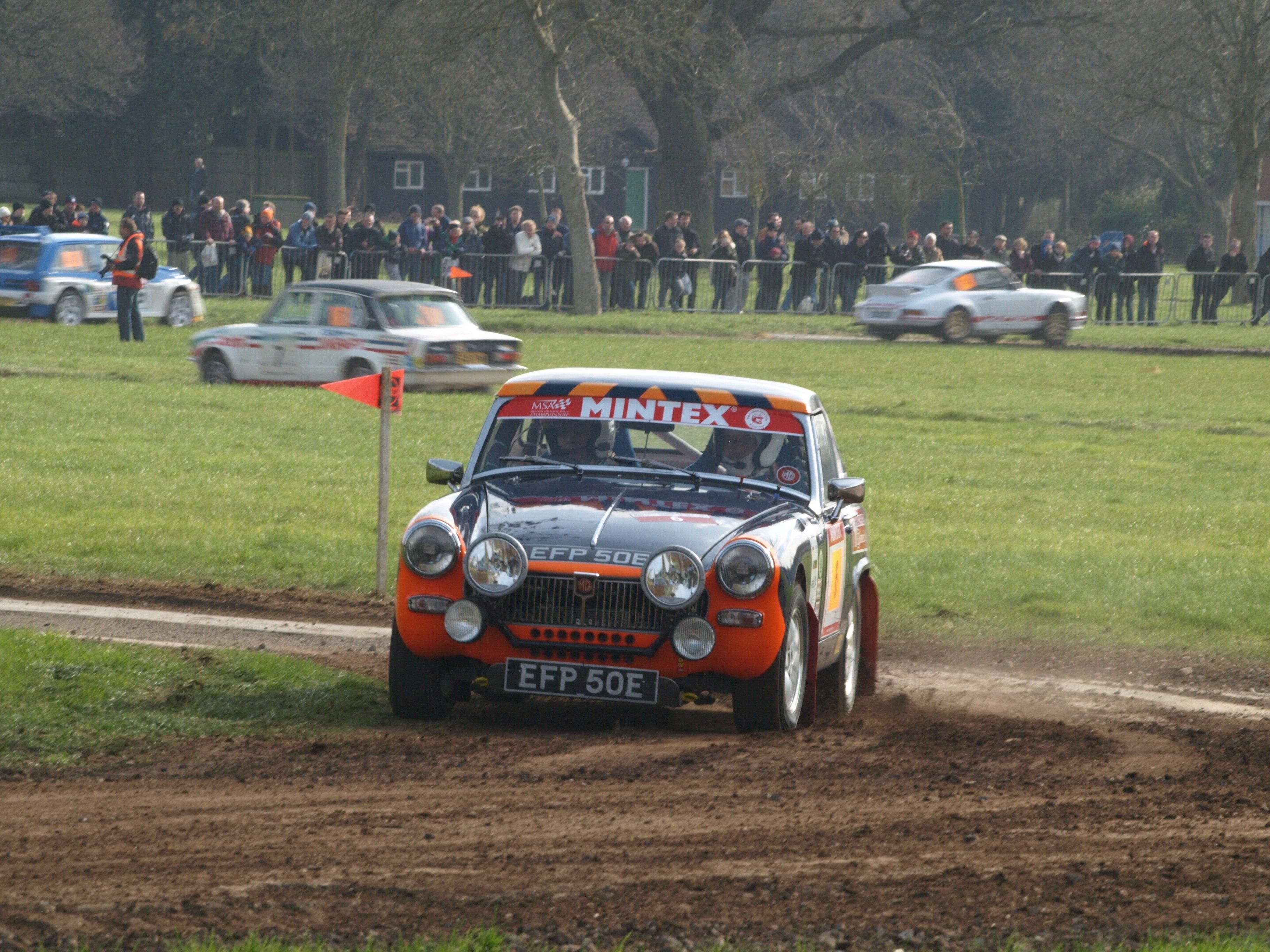 8 Things We Love About The MG Midget (2 Reasons Why We'd Never Buy One)