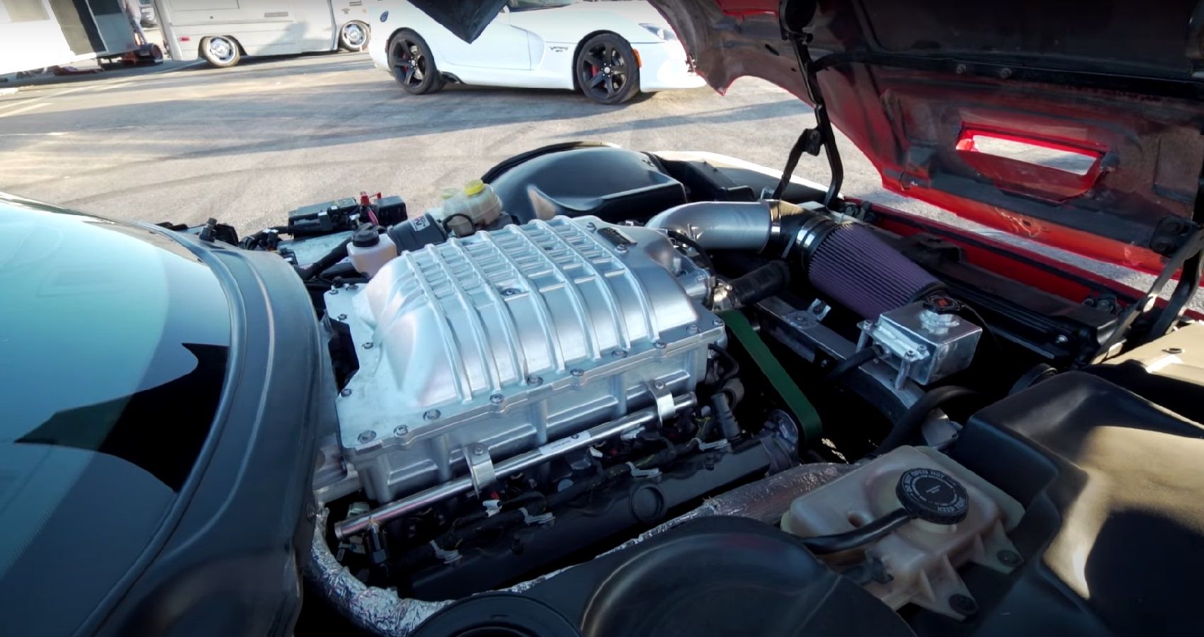 Watch This Hellcat-Swapped Dodge Viper Take On Another Viper With Nitrous