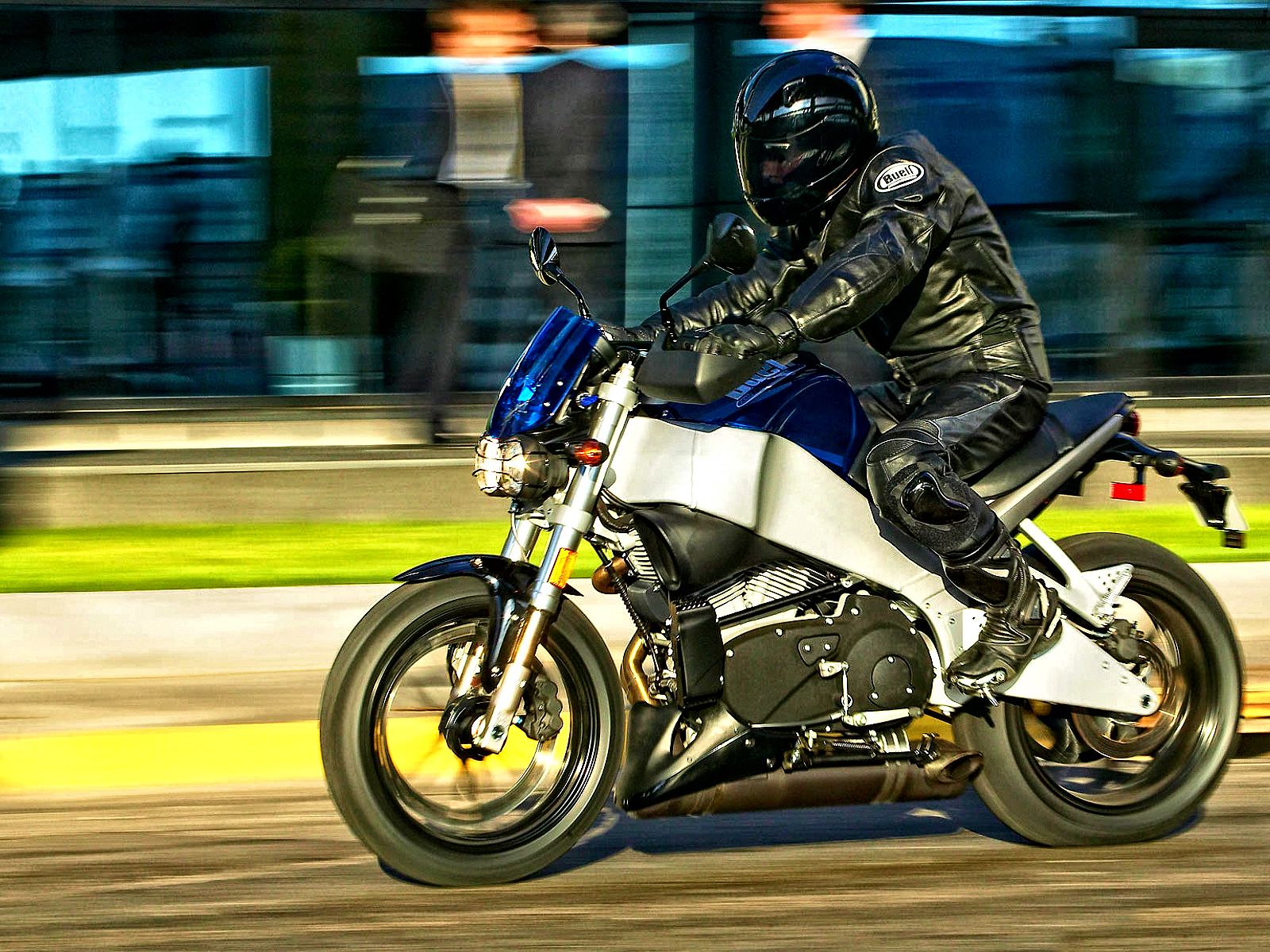 10 Fast Facts About Erik Buell