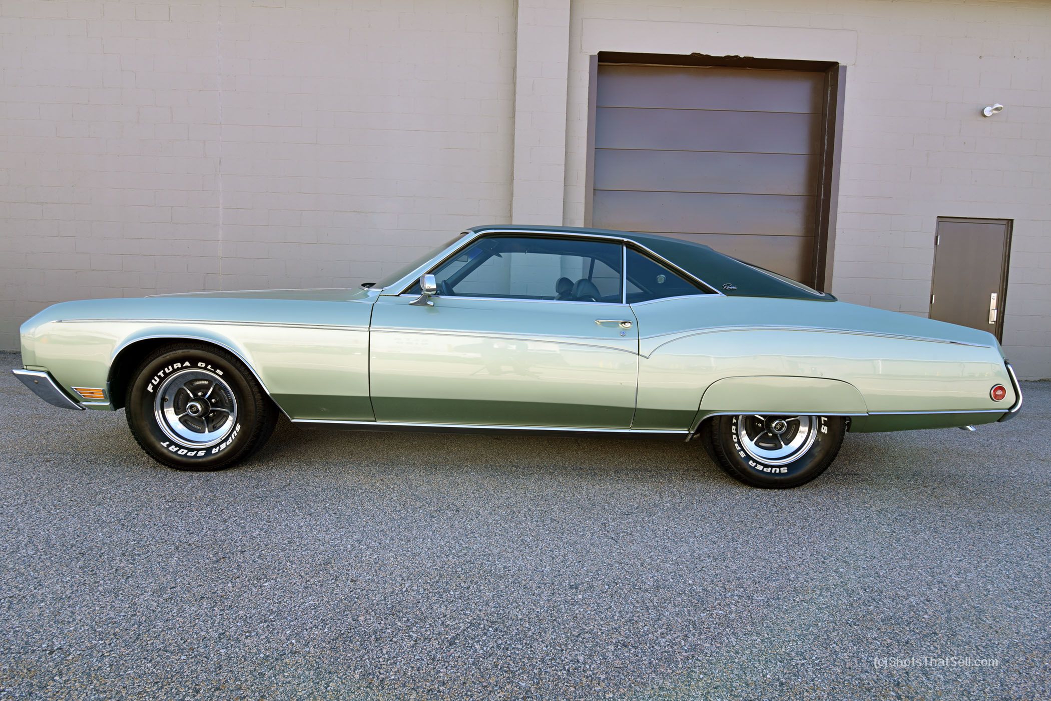 A Detailed Look Back At The 1970 Buick Riviera