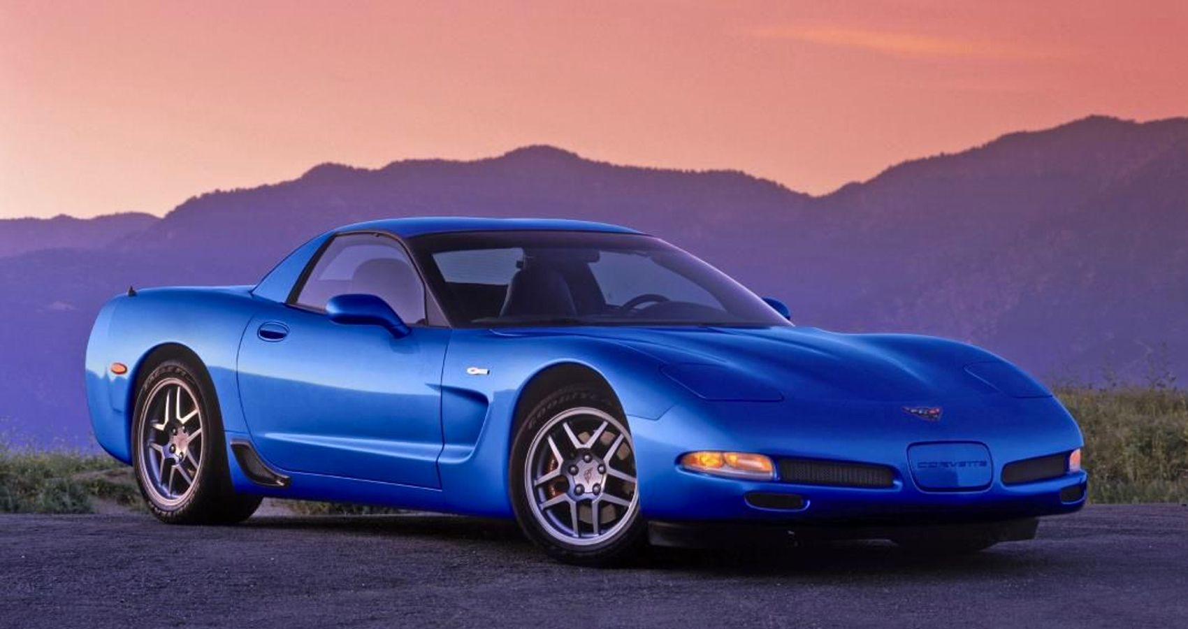 These Are Our Favorite Features Of The 2002 Chevrolet Corvette Z06