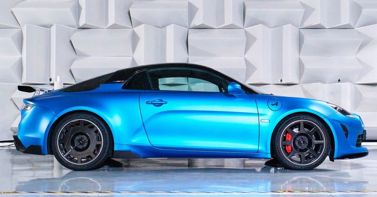 10 High-Performance Sports Cars That Are Surprisingly Cheap To Own And ...