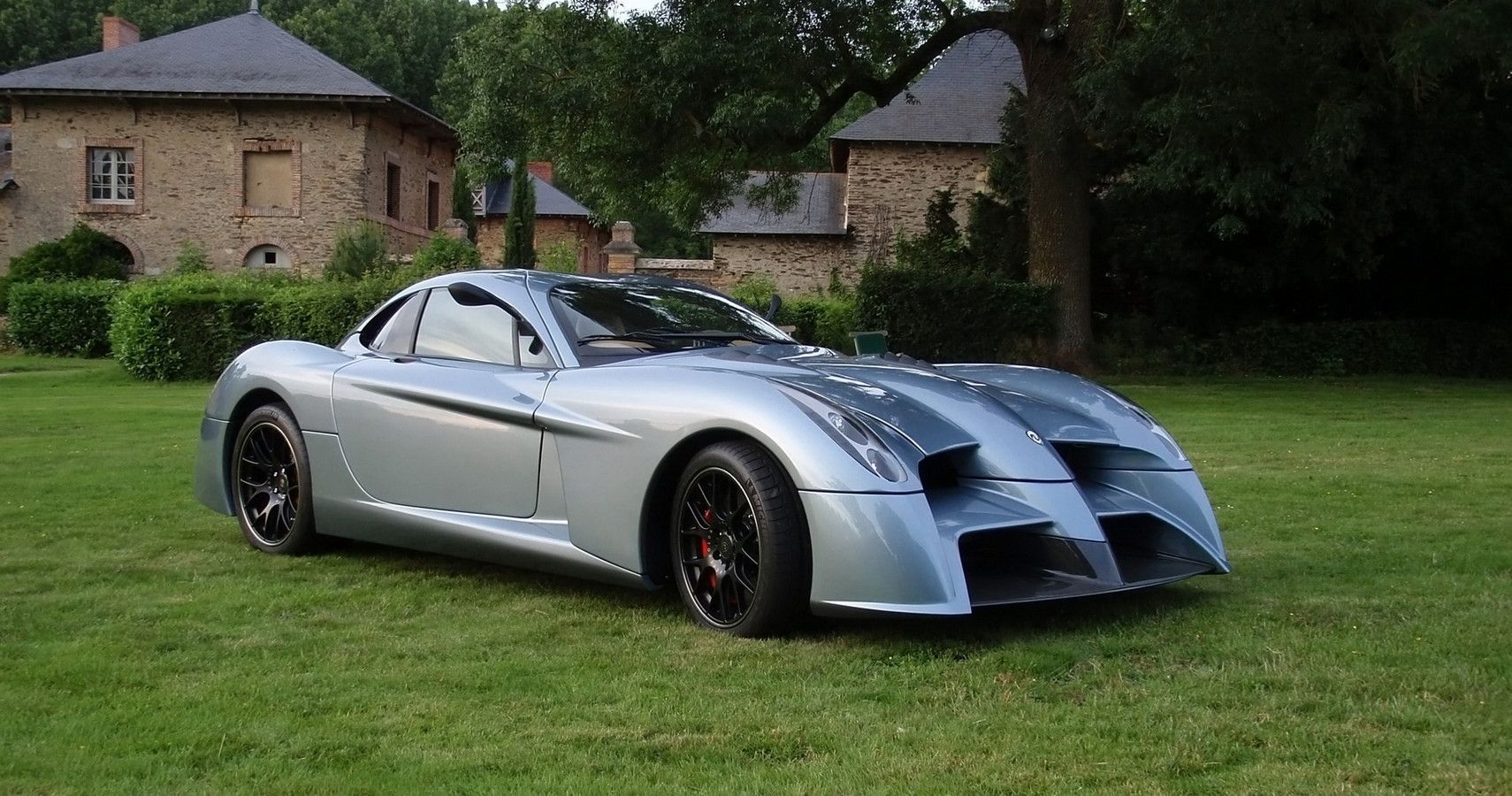 These Are The 10 Most Unusual American Cars Ever Made