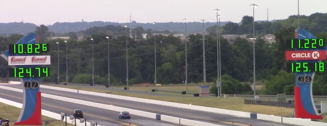 Watch A Jeep Trackhawk Take On A Dodge Neon SRT4, Audi RS3, And Dodge ...