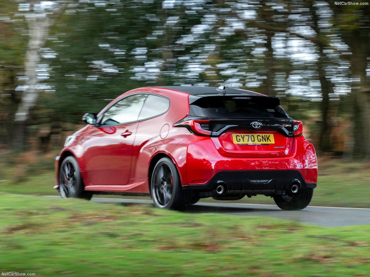 8 Of The Best Pocket Rockets Money Can Buy