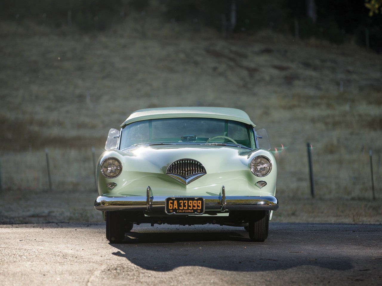 9 Things You May Not Know About The Kaiser Darrin