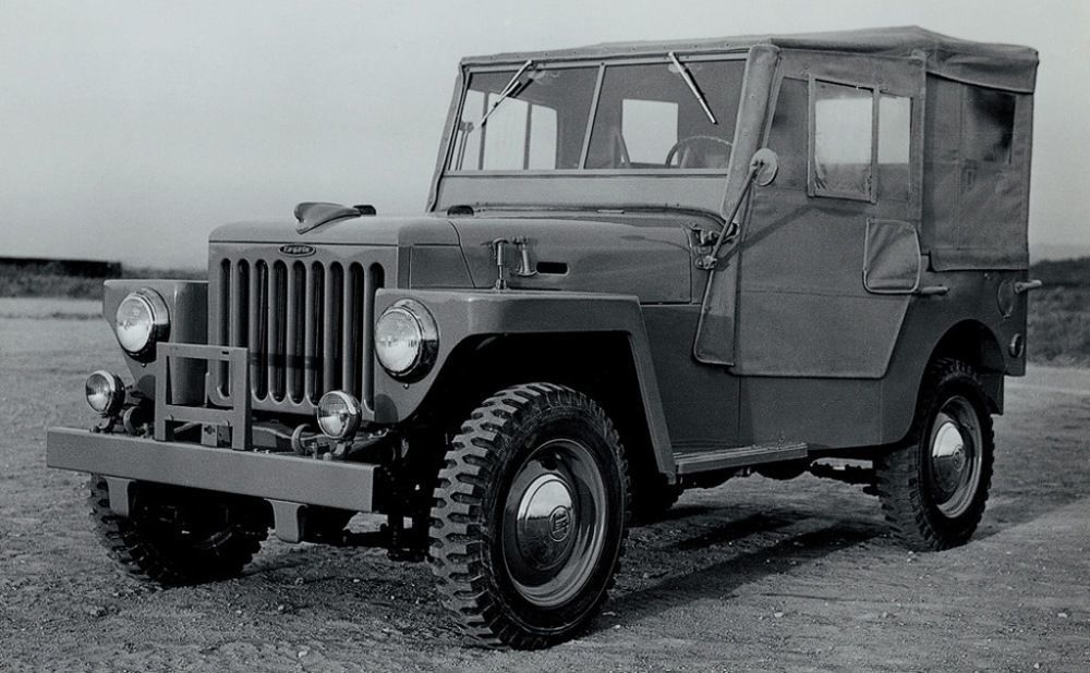 The Toyota Land Cruiser's Evolution In Photos, From 1951 To Today