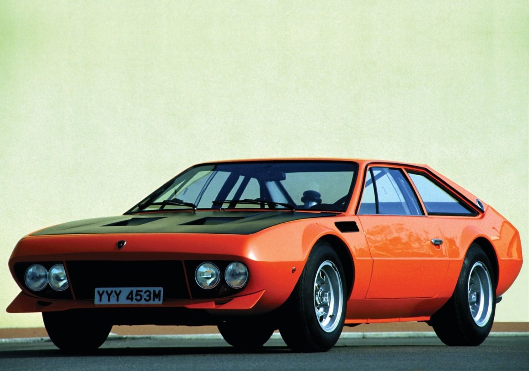 Why The Iconic Lamborghini Jarama Is A Truly Underappreciated Classic
