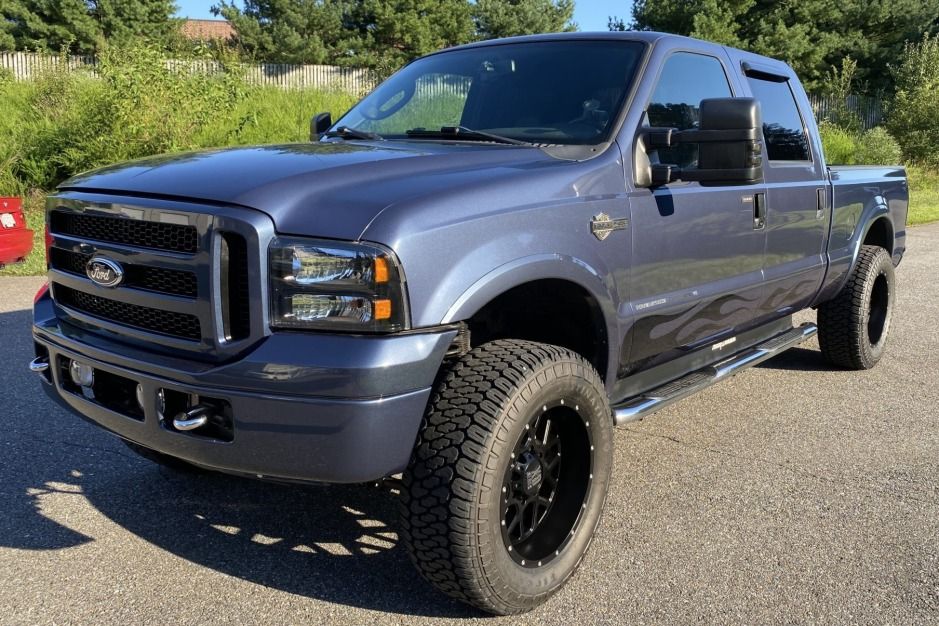 This Is Why The 2003-2007 Ford F-250 Is Best Avoided